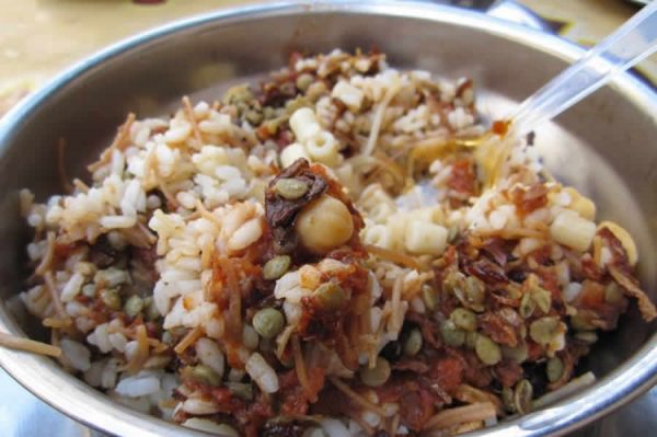 Kochari Egyptien - Recette de la cuisine égyptienne