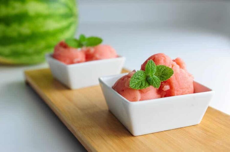 Entremets aux Fruits Rouges et vanille thermomix